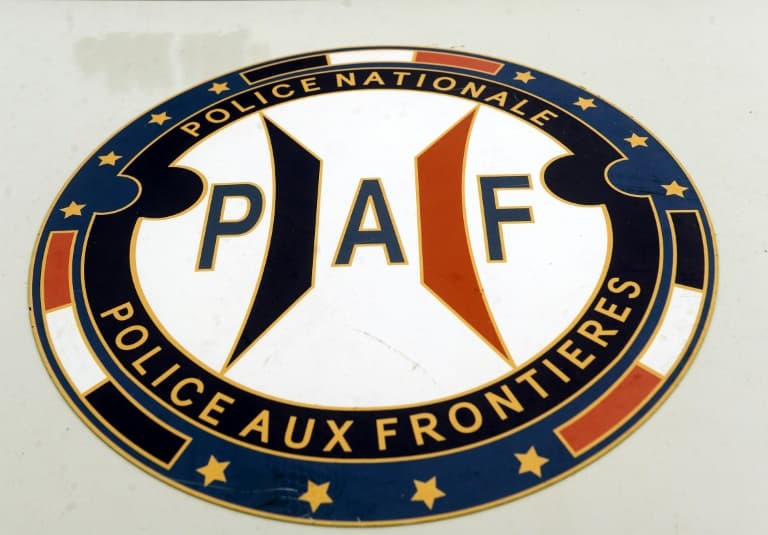 Influenceur algérien expulsé, puis renvoyé en France: "Un geste ...