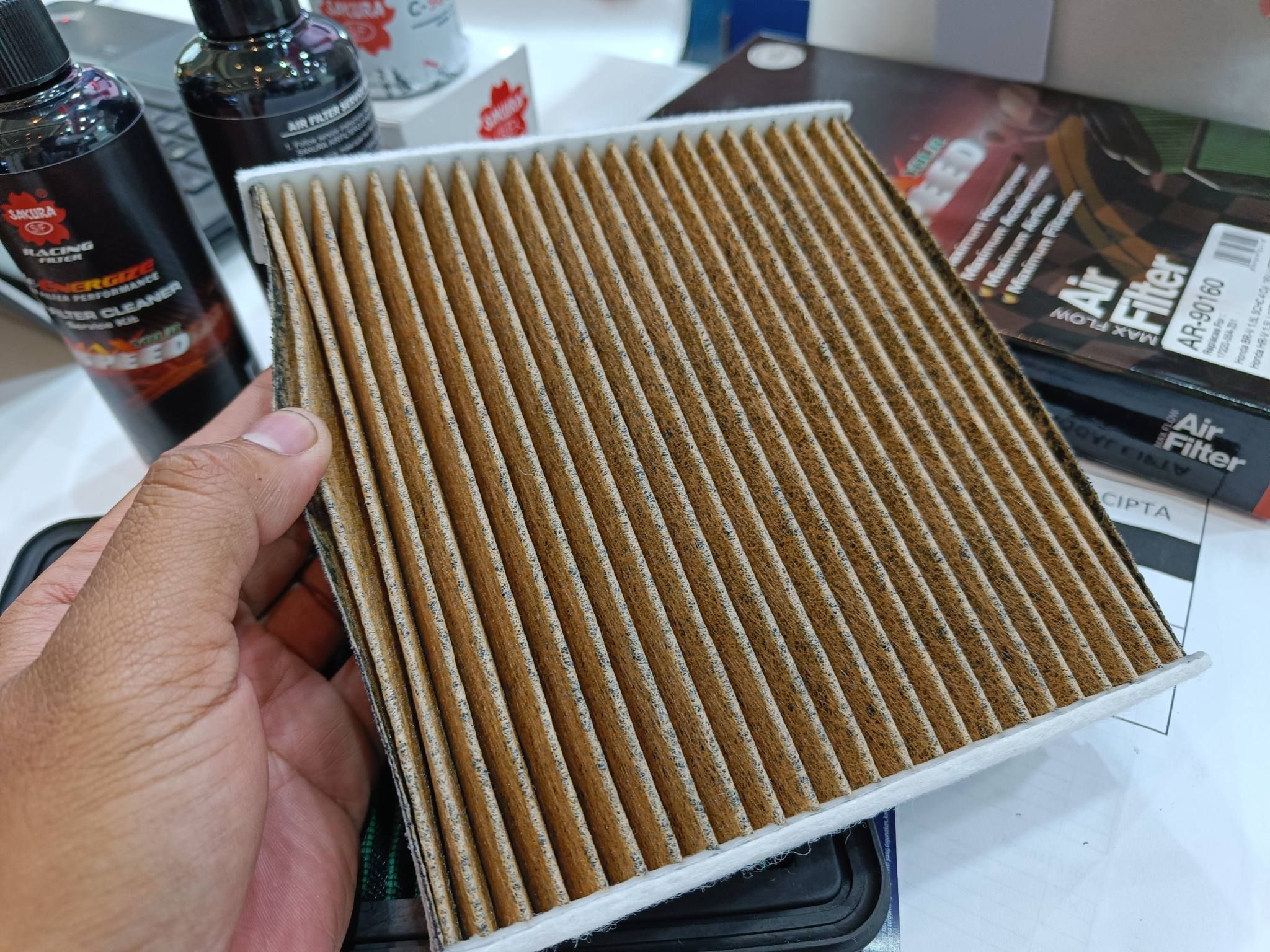 Filter AC Mobil kotor Bisa Jadi Sarang Penyakit, Ini Cara Membersihkannya