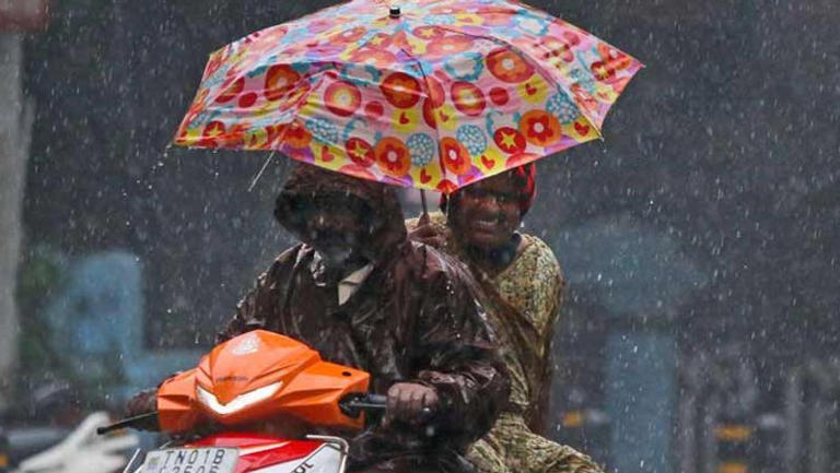 Tamil Nadu Weather: Red alert tomorrow for Chennai, Chengalpattu and 7 other districts