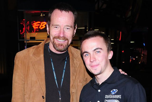 Frankie Muniz says TV dad Bryan Cranston 'still reaches out to me every ...