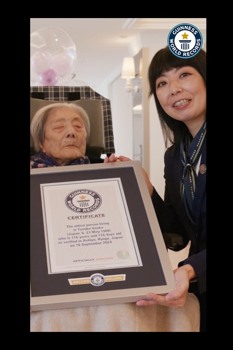 Tomiko Itooka, die 116 Jahre Leben und Weisheit feiert