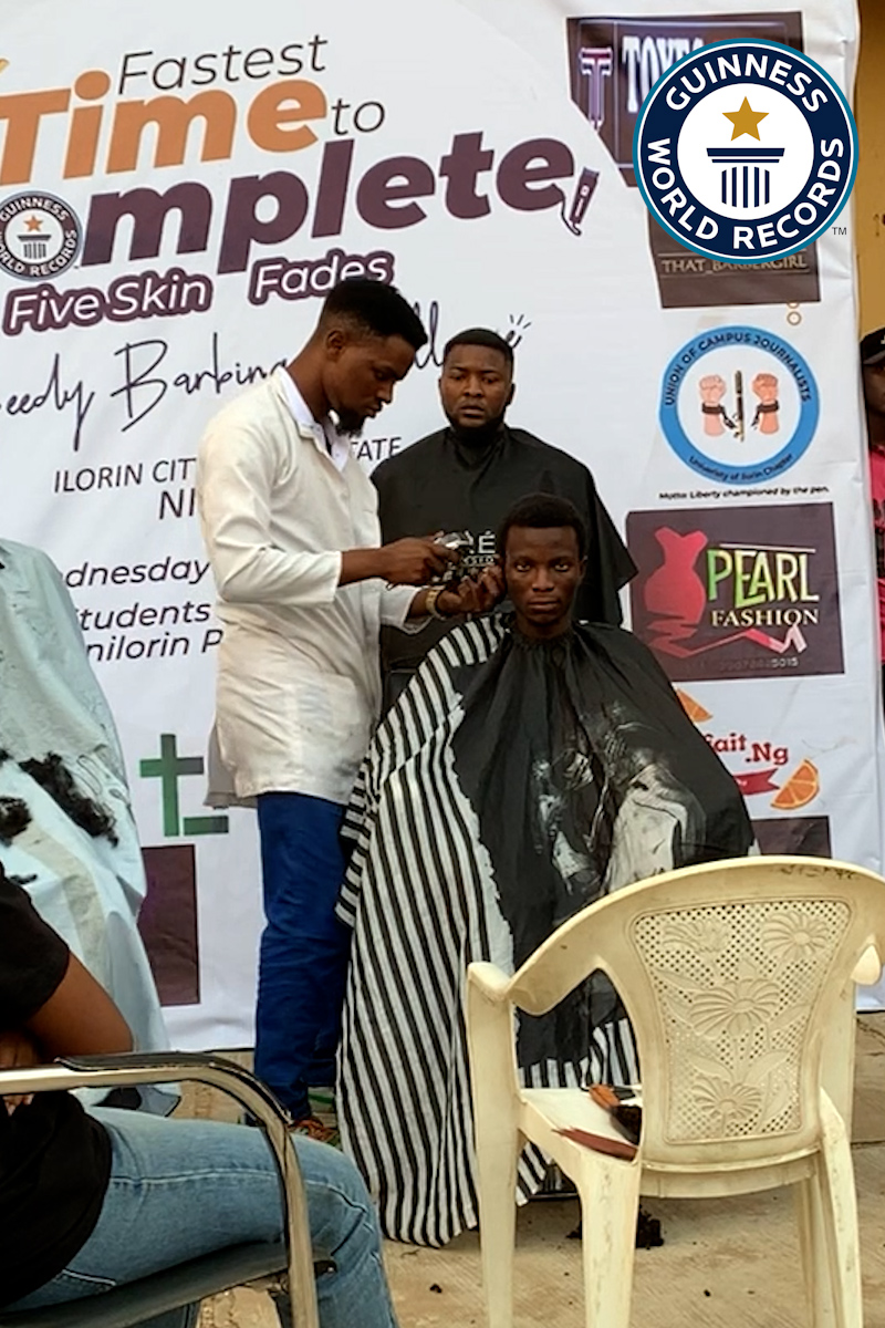La quête de Qudus pour un record du monde de barbier