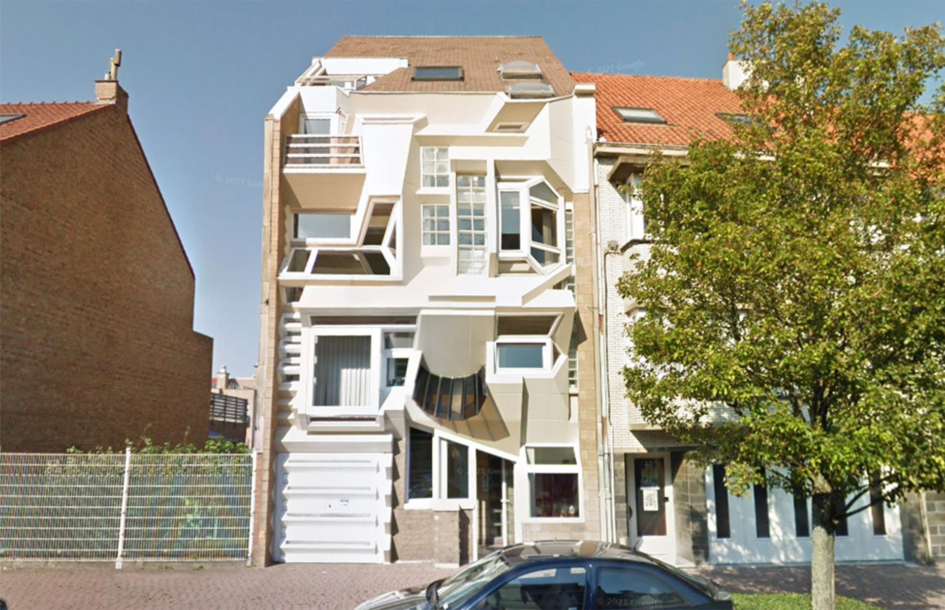 The world's most shocking construction fails and home decor disasters