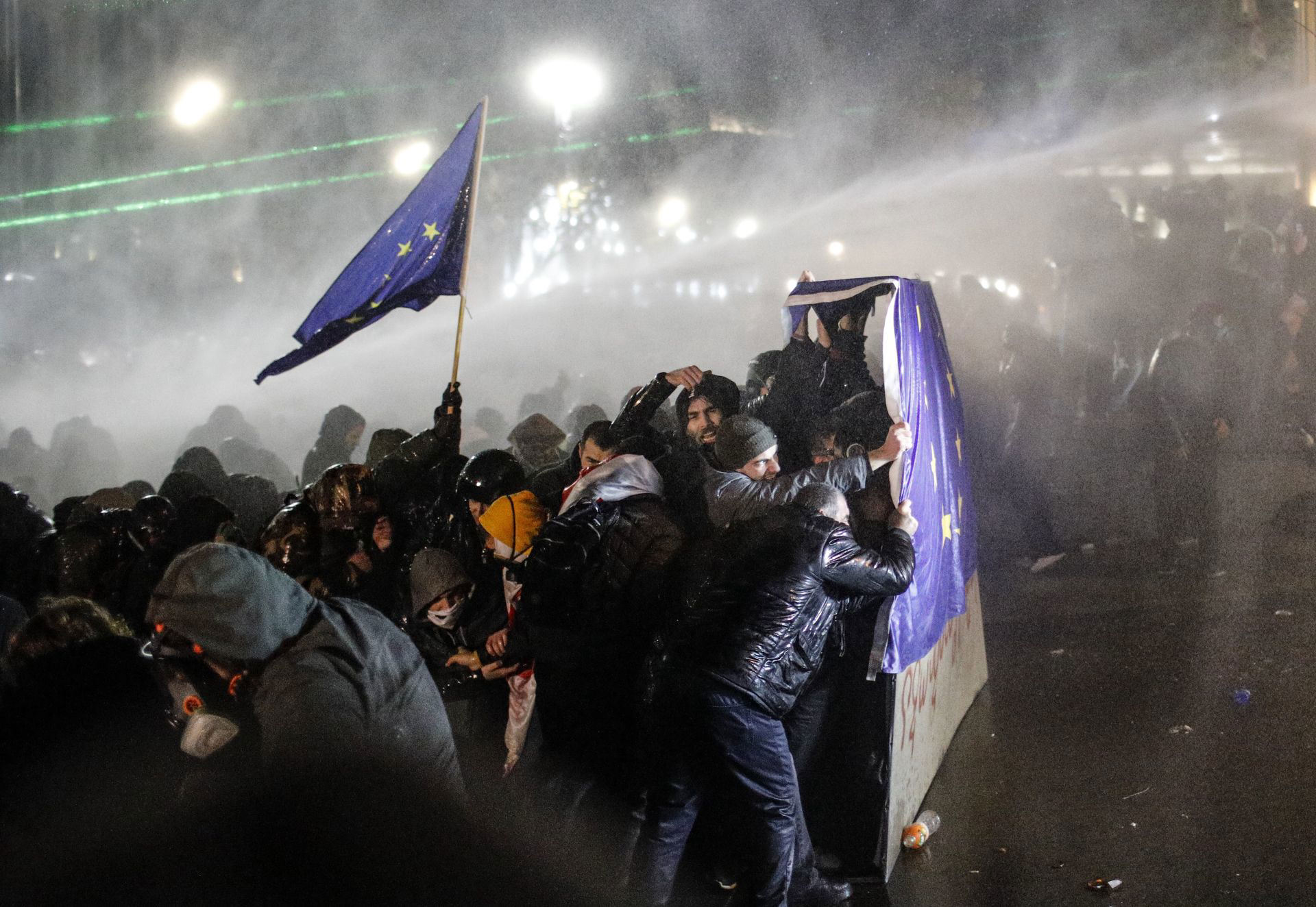 Georgien stoppt EU-Kurs: Regierung entfacht Proteststurm Georgien stoppt EU-Kurs: Regierung entfacht Proteststurm