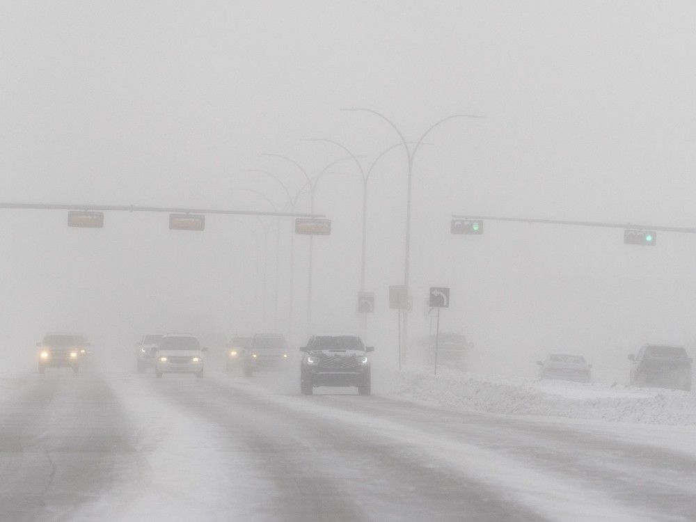 Edmonton weather: What exactly is a snow squall anyway?