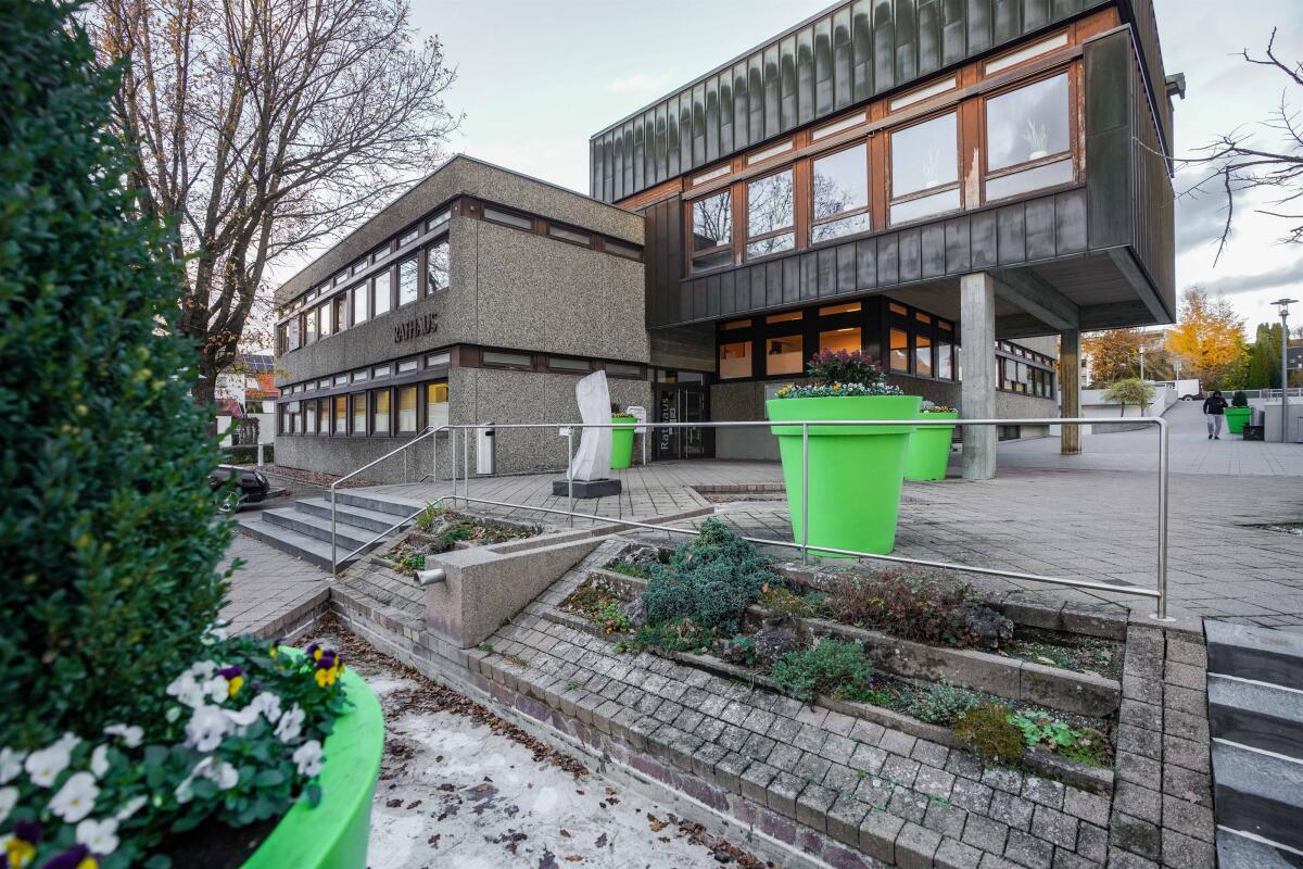 Insgesamt sieben Kandidatinnen und Kandidaten treten bei der ...