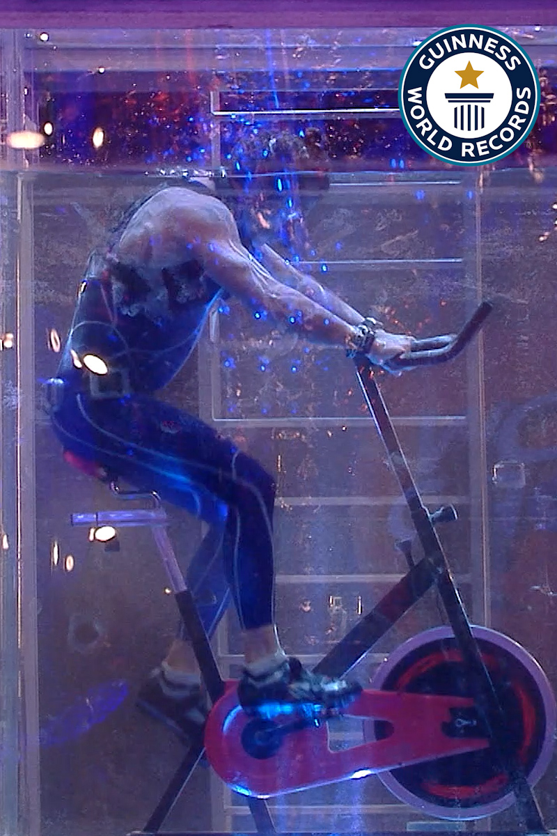 Tentativo record di apnea in bicicletta di Homar Leuci