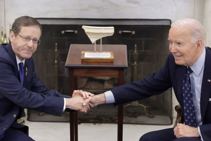 Biden gifted with 'Joseph' artifact from Temple Mount, urged to defend ... Biden gifted with 'Joseph' artifact from Temple Mount, urged to defend ...