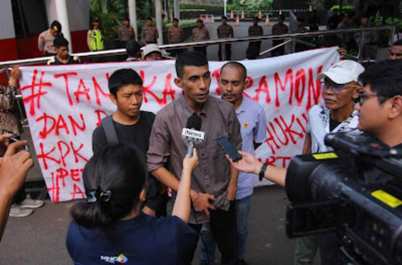 PMJAK Minta KPK Usut Tuntas Semua Kasus Korupsi di Negeri Ini PMJAK Minta KPK Usut Tuntas Semua Kasus Korupsi di Negeri Ini
