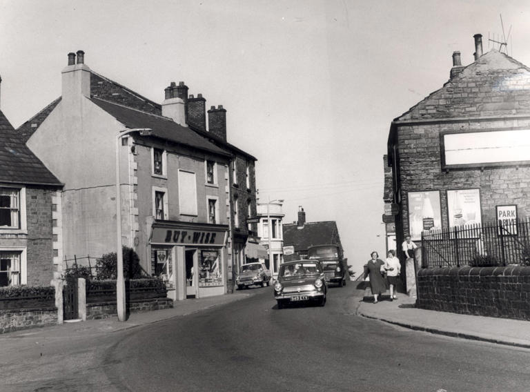 Sheffield retro: 28 nostalgic photos show how different city's streets ...