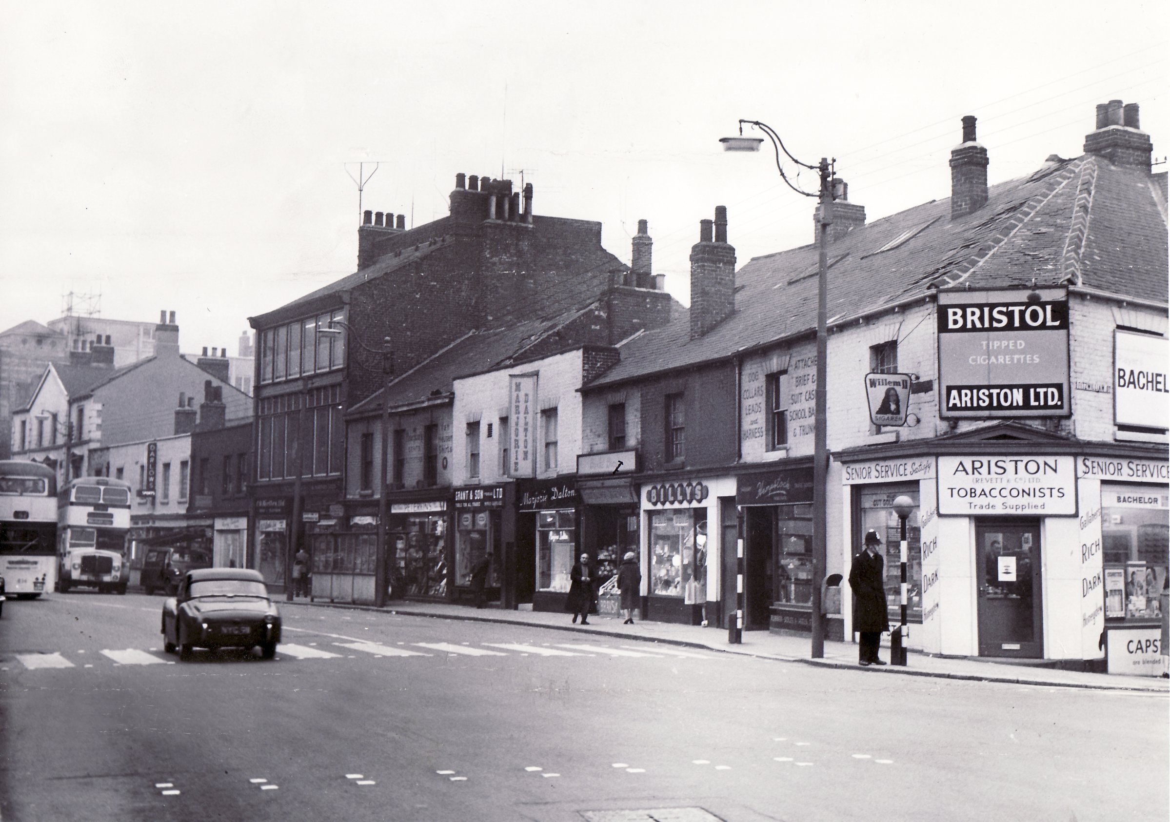 Sheffield retro: 28 nostalgic photos show how different city's streets ...