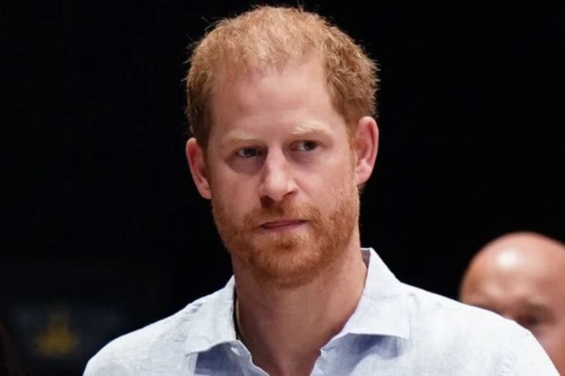 Prince Harry 'fuming' after getting 'wrists slapped over public war of ...