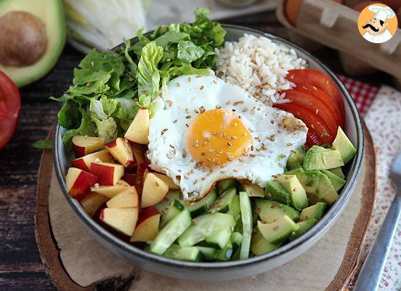 Buddha bowl vegetariano - un plato equilibrado y colorido