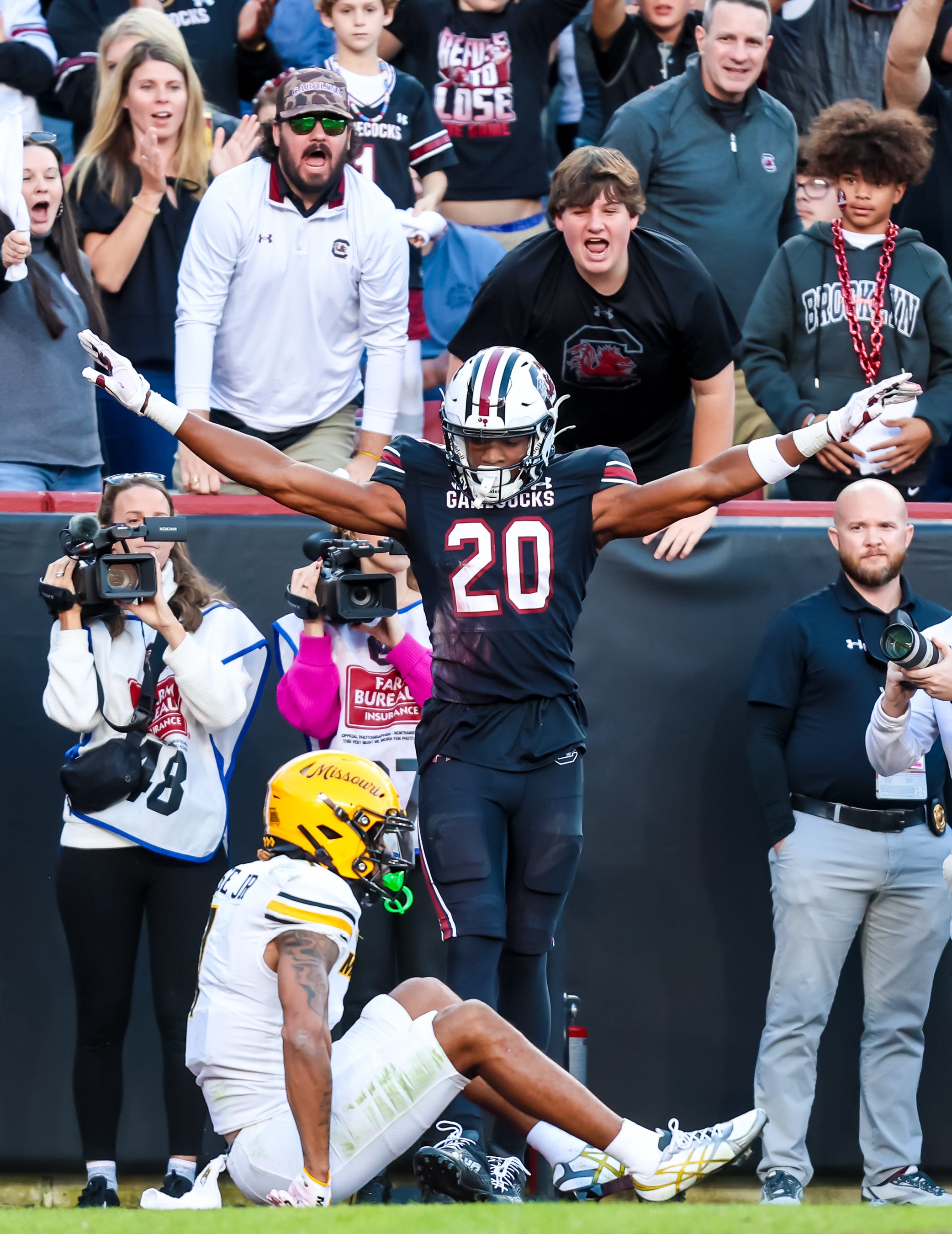 Judge Collier injury update: South Carolina football DB injured in game ...