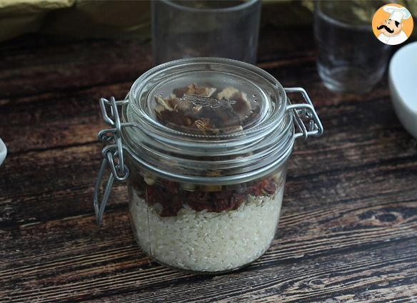 Risotto kit with sun-dried tomatoes and mushrooms