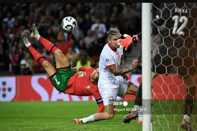Habis Cetak Gol sambil Jungkir Balik, Ronaldo Bongkar Rencana Pensiun Habis Cetak Gol sambil Jungkir Balik, Ronaldo Bongkar Rencana Pensiun