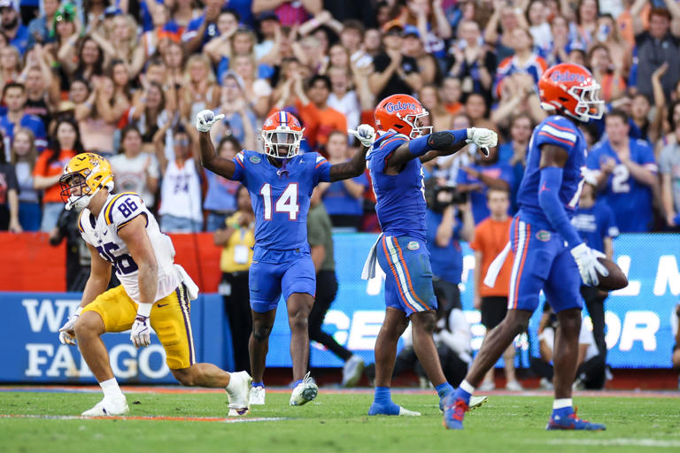 What channel is Florida football vs Tulane on today? Time, TV schedule ...