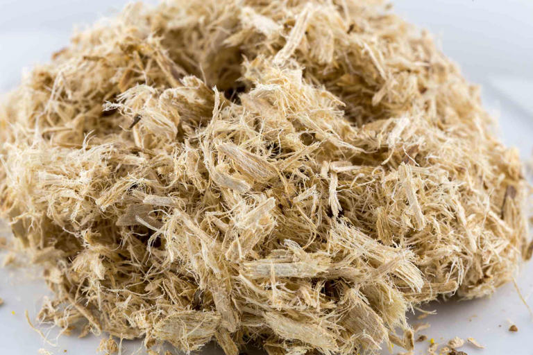 3 health benefits of slippery elm to know
