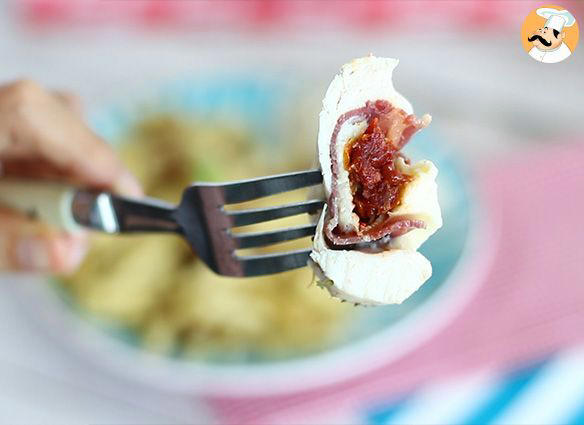 Chicken ballotines with mozzarella
