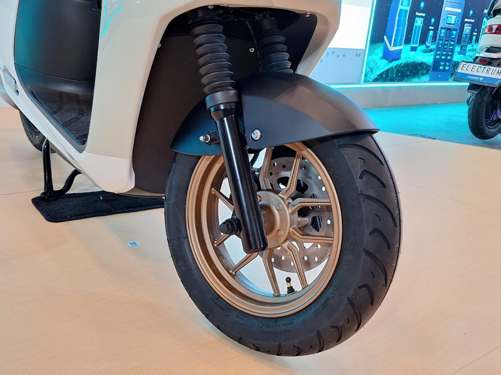 Ternyata Ini Sebabnya Ukuran Ban Depan belakang Motor Bekas Jangan ...