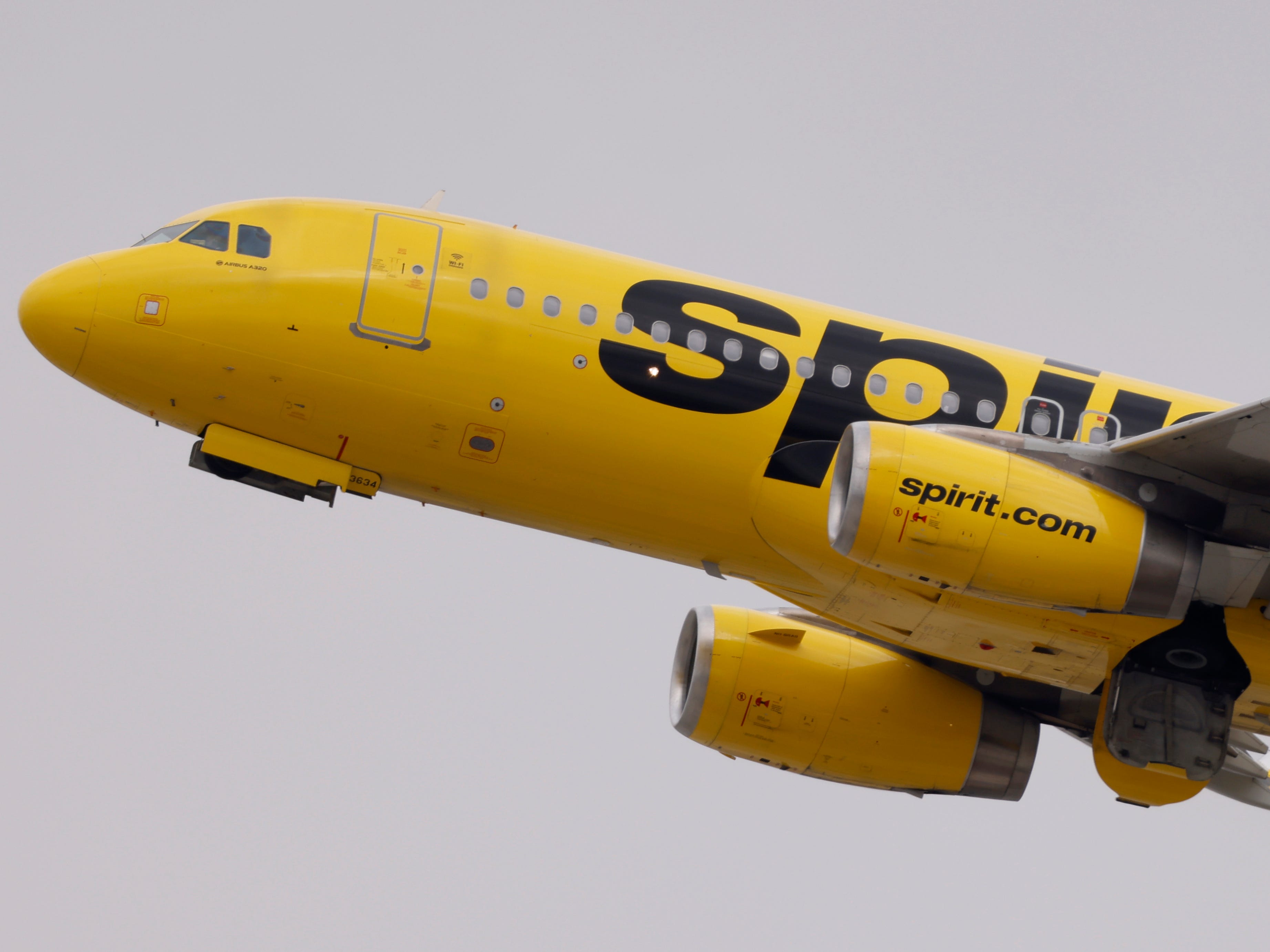 Spirit Airlines execs get millions in bonuses after agreeing to stay ...