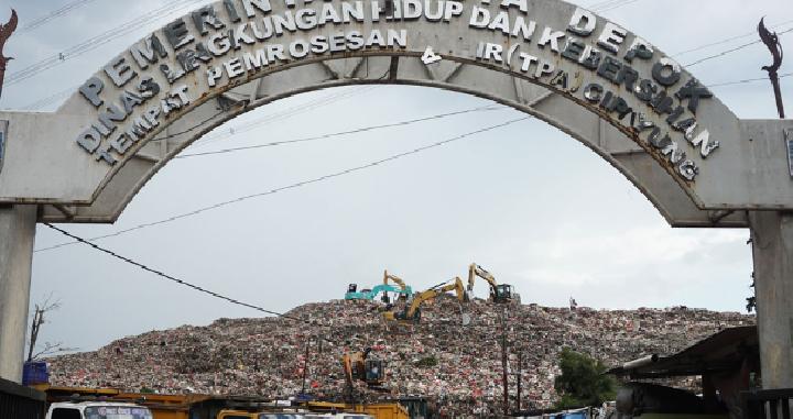 KLH Beri Sanksi Paksa Stop Open Dumping 37 TPA di Indonesia