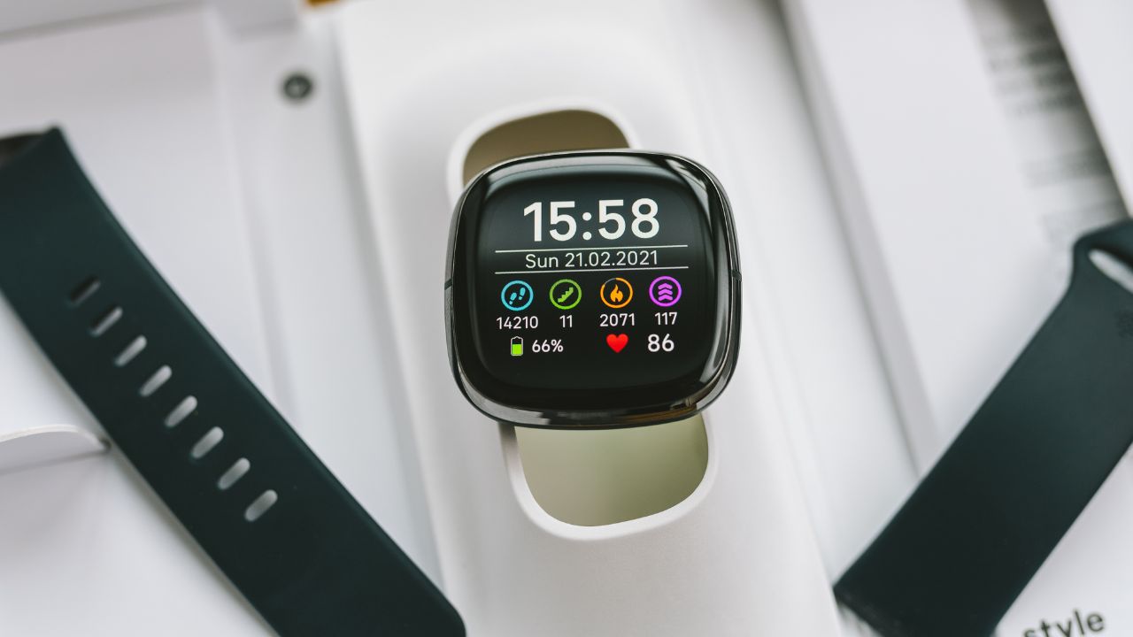 Wearable tech face-off: Fitbit vs Garmin