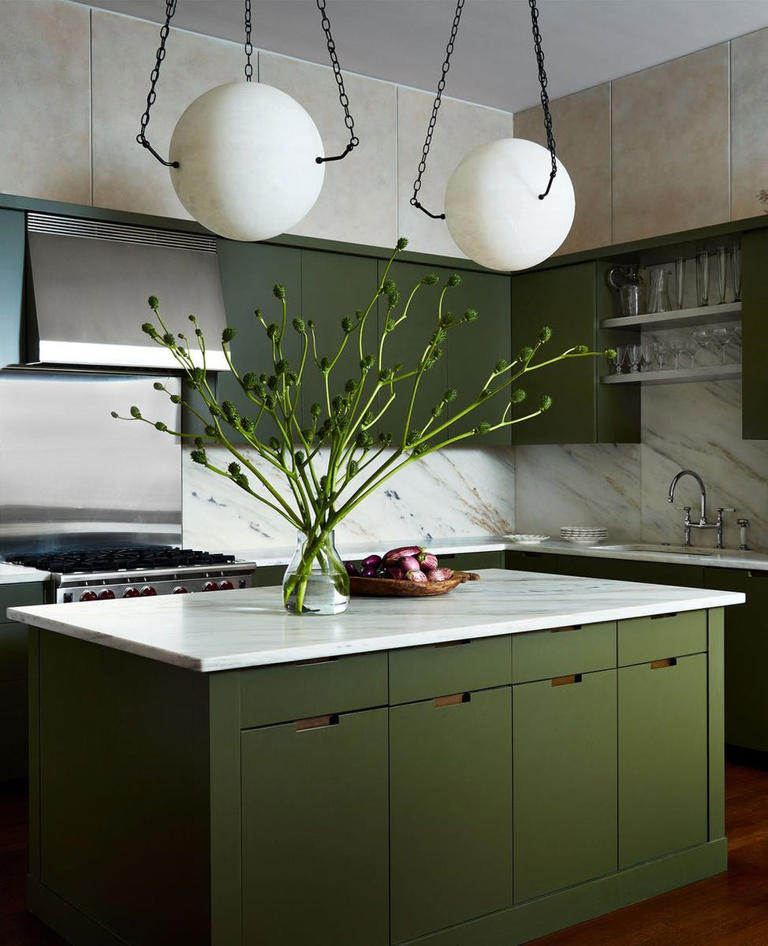 These 2025 Kitchen Color Trends Are Unexpectedly Chic