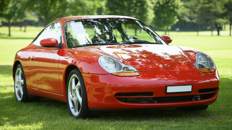 11 Classic Cars To Stay Away From Buying