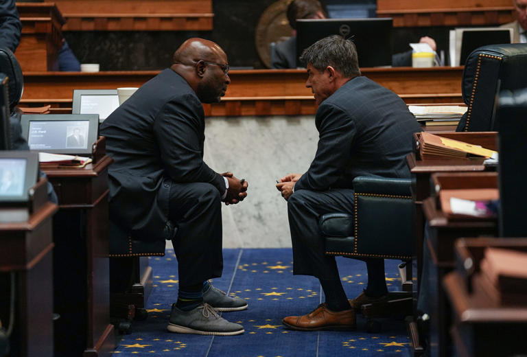 3 women accuse Indiana Senate Democratic leader Greg Taylor of sexual ...