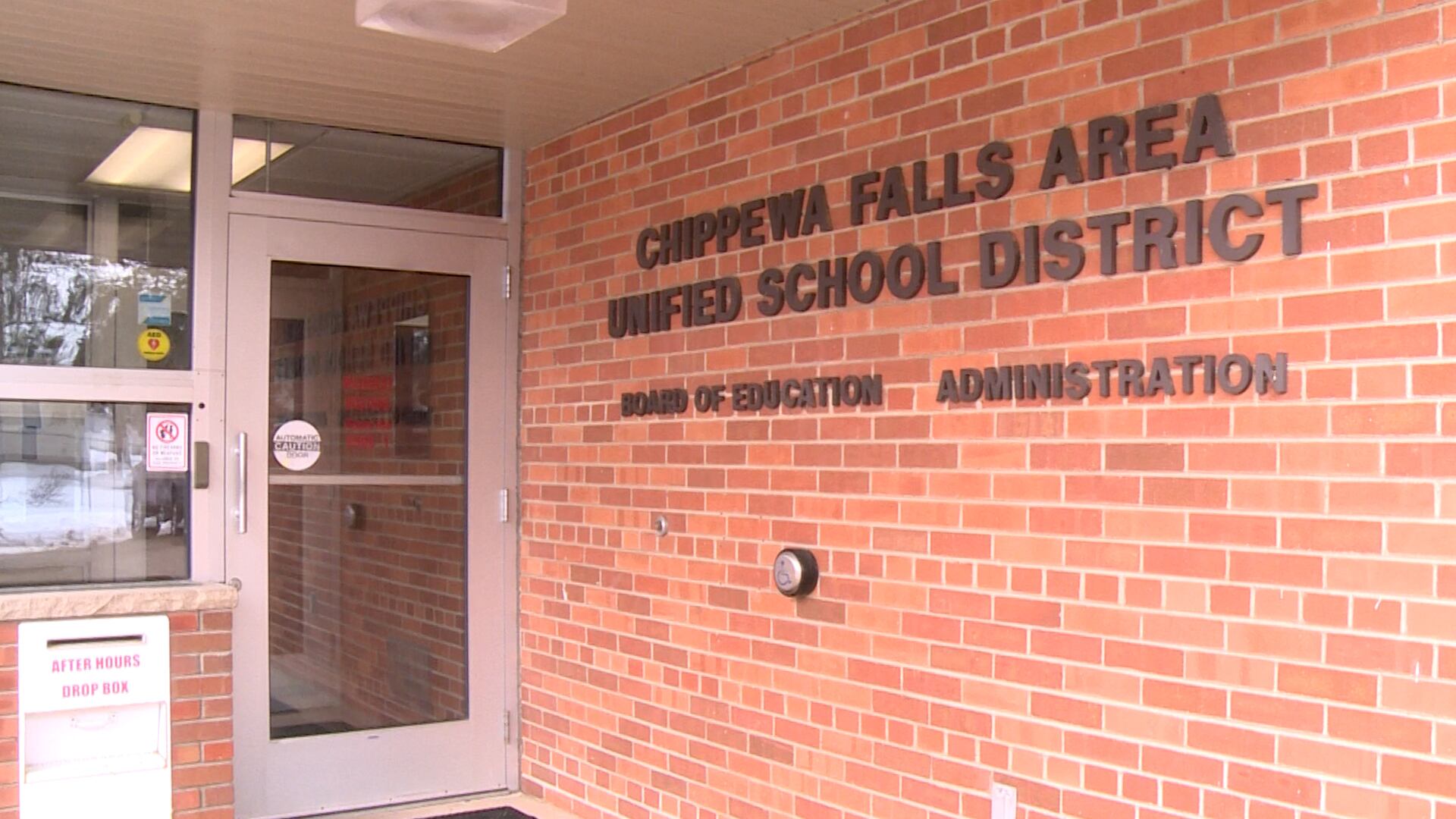 Chippewa Falls Area Unified School District Update on Elementary ...