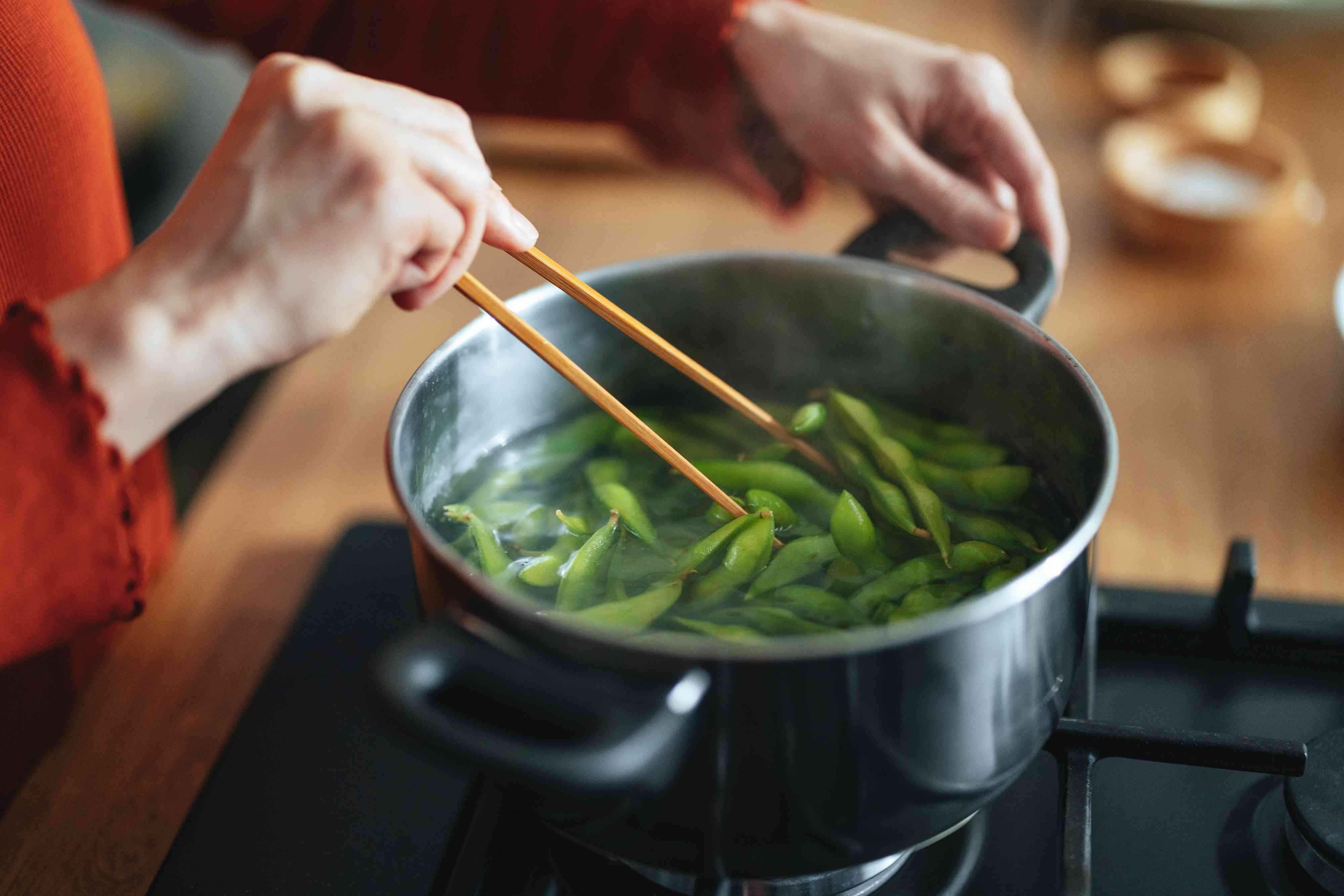 25 high-protein, low-fat foods to manage weight