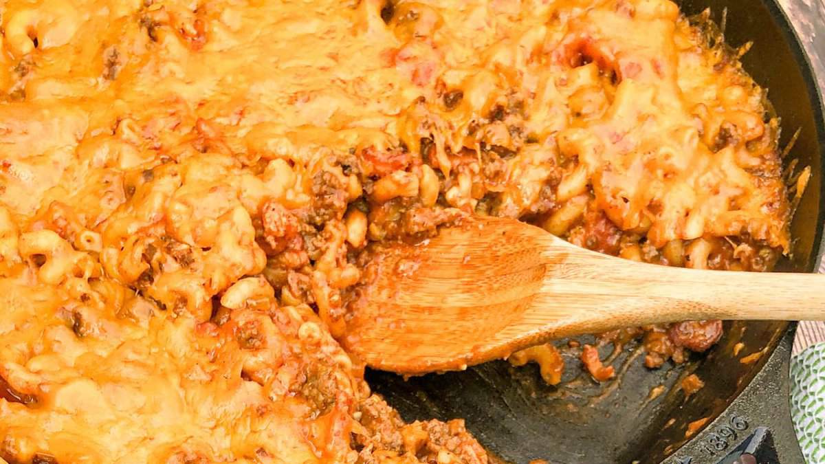 26 Cheap and Cheerful Potluck Recipes for Any Gathering