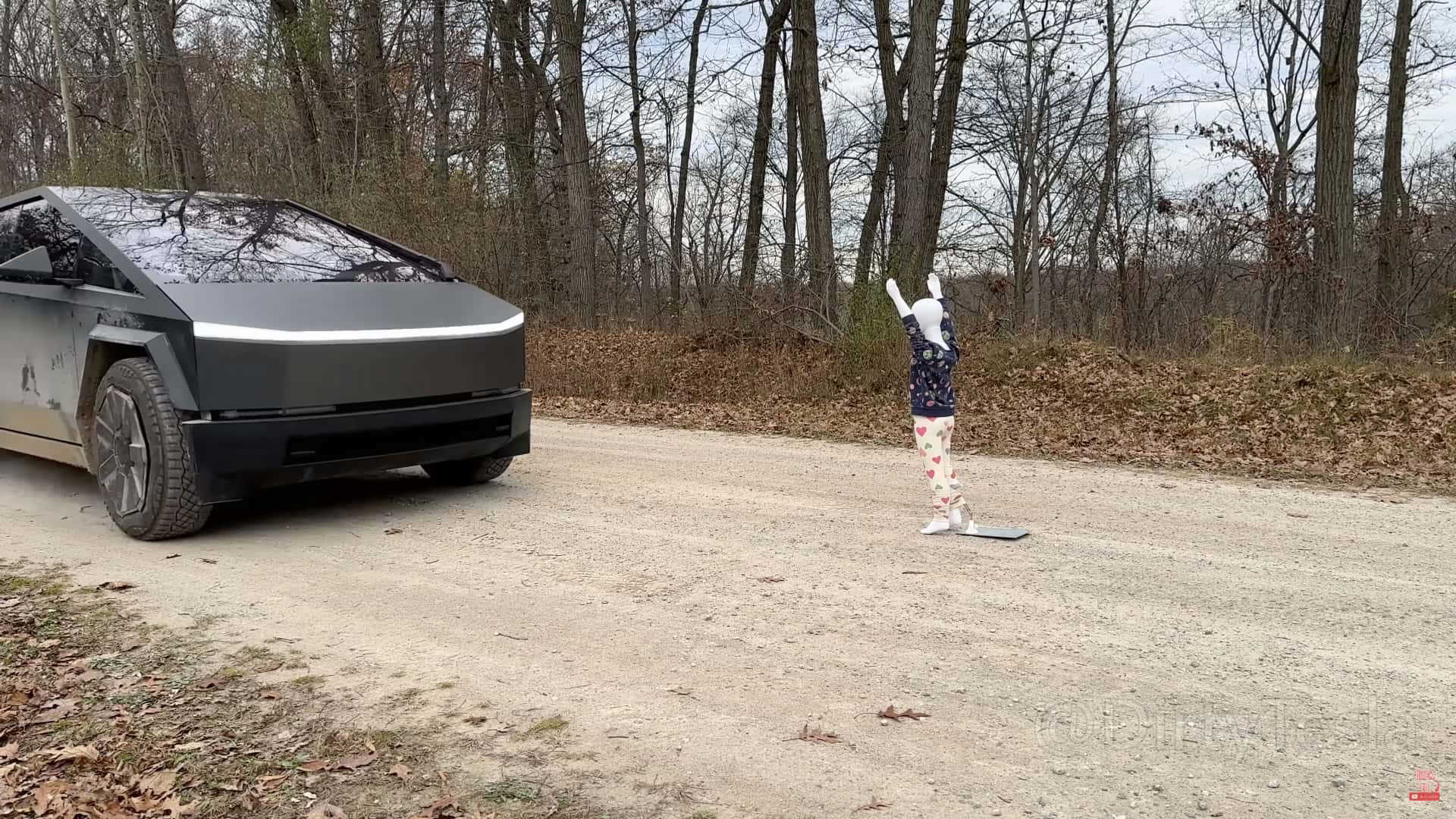Tesla Cybertruck Driving On FSD Fails To Detect Mannequin Tesla Cybertruck Driving On FSD Fails To Detect Mannequin