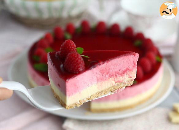 Raspberry white chocolate bavarois (steps and video)