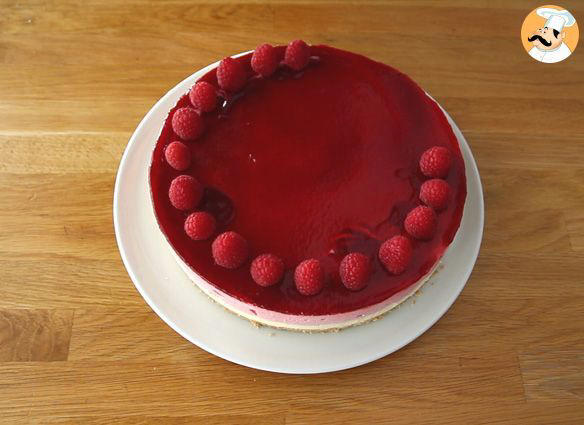 Raspberry white chocolate bavarois (steps and video)