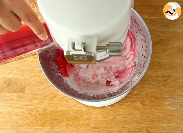 Raspberry white chocolate bavarois (steps and video)