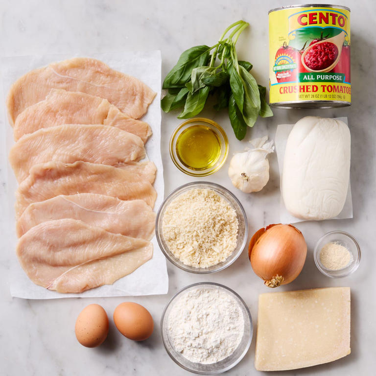 We're Obsessed With How Perfectly Crispy Our Best-Ever Chicken Parmesan Is