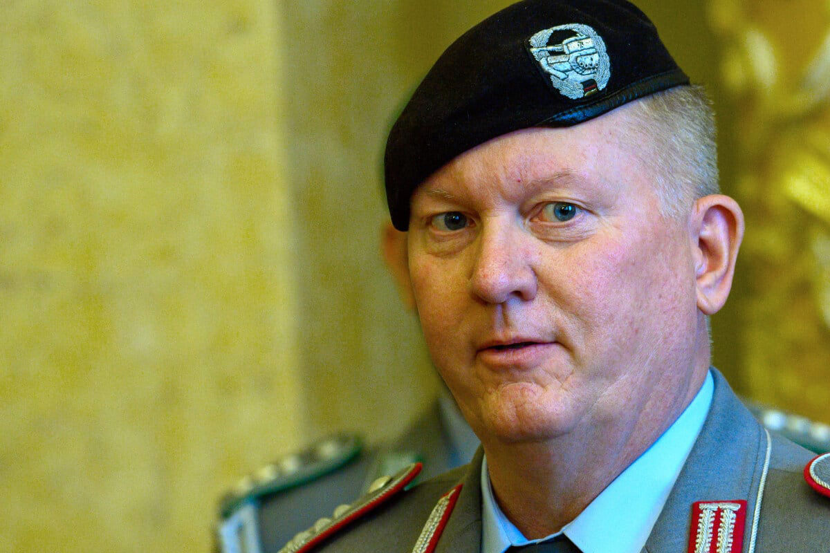 Bundeswehr-Landeskommando in Sachsen-Anhalt unter neuer Führung! Bundeswehr-Landeskommando in Sachsen-Anhalt unter neuer Führung!