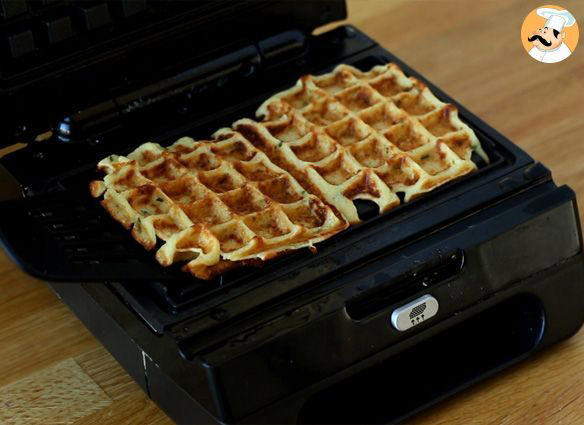 Raspberry white chocolate bavarois (steps and video)