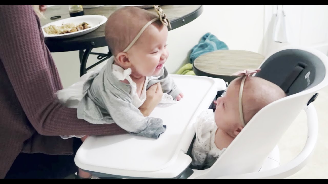 Babies can’t stop laughing at each other in adorable moment