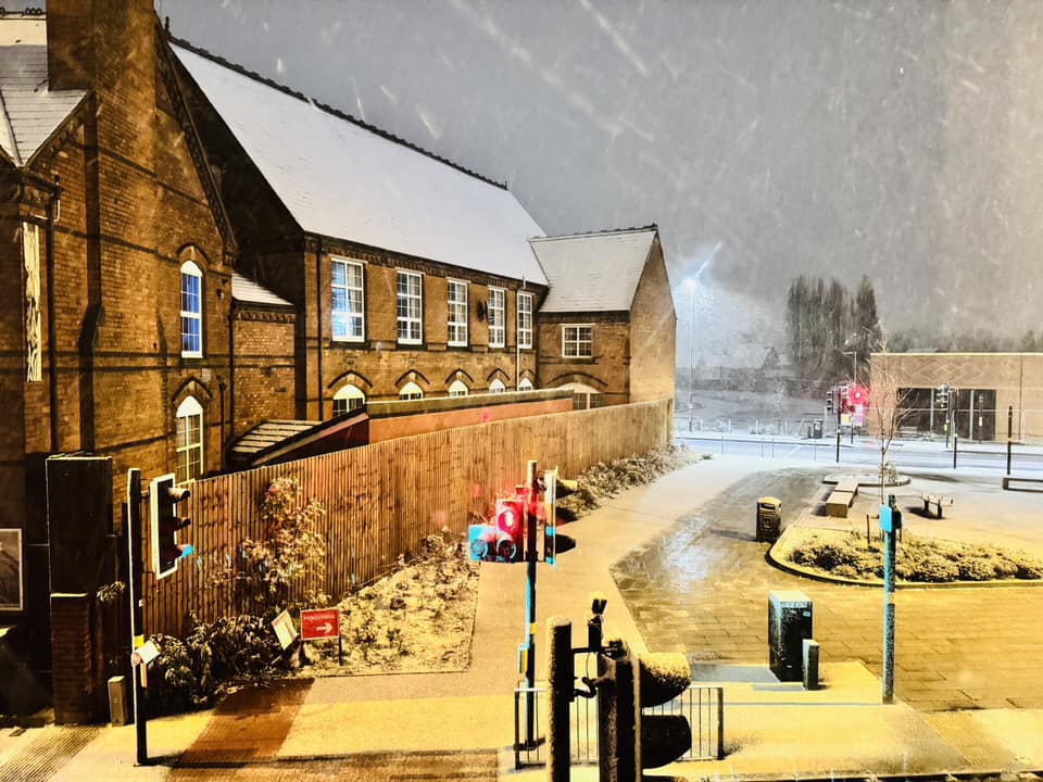 West Midlands snow: Snow hits Birmingham & the West Midlands overnight ...
