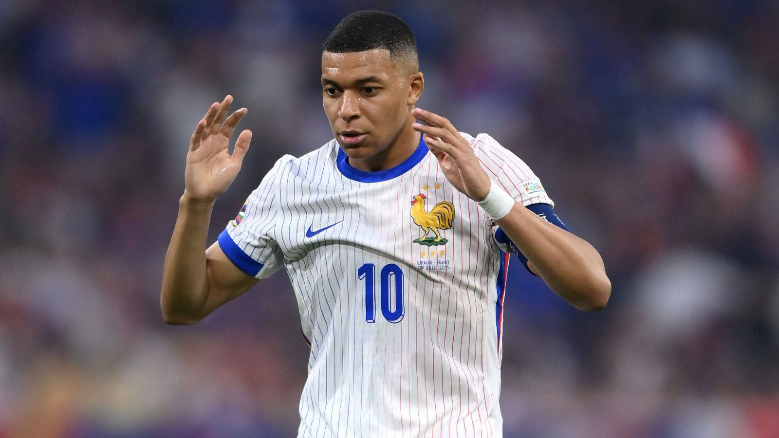 Frankreich: Gespräch soll geplant sein: Drastische Entscheidung von Mbappé? Frankreich: Gespräch soll geplant sein: Drastische Entscheidung von Mbappé?