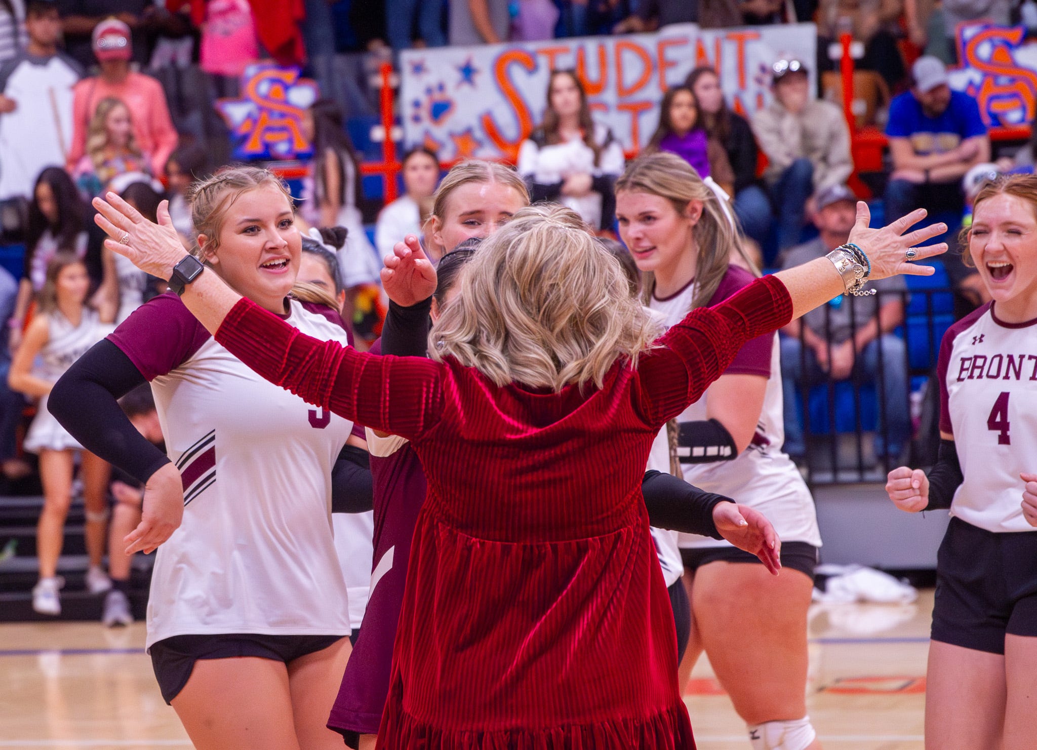 'We’re going to play it with our whole heart': Bronte volleyball coach ...