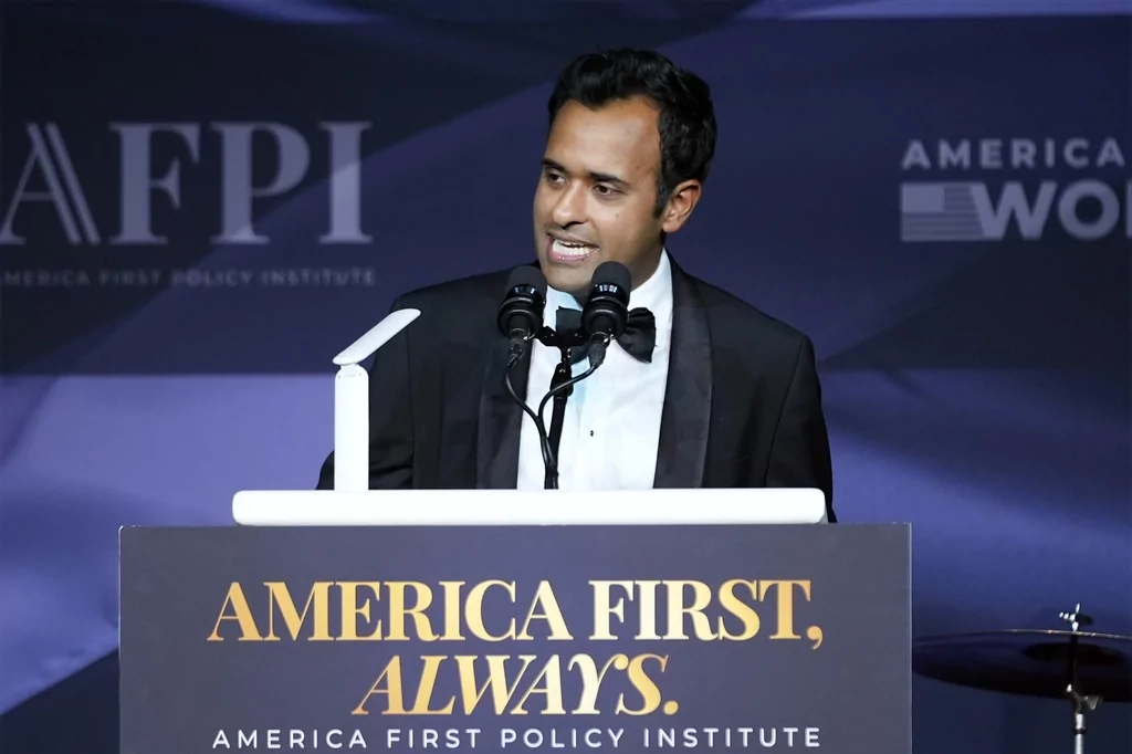 Vivek Ramaswamy says federal agencies can be ‘deleted.’ Can Trump do that? Vivek Ramaswamy says federal agencies can be ‘deleted.’ Can Trump do that?