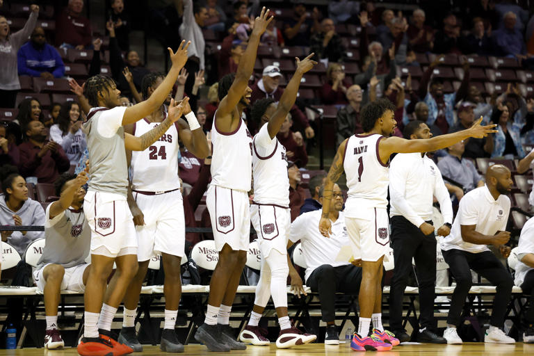 Missouri State basketball, Cuonzo Martin finally win first MVC game ...