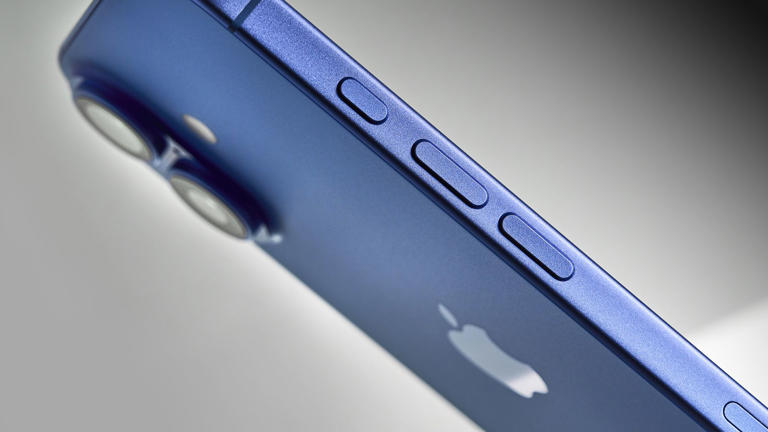 iPhone Fold coming next year, claims expert
