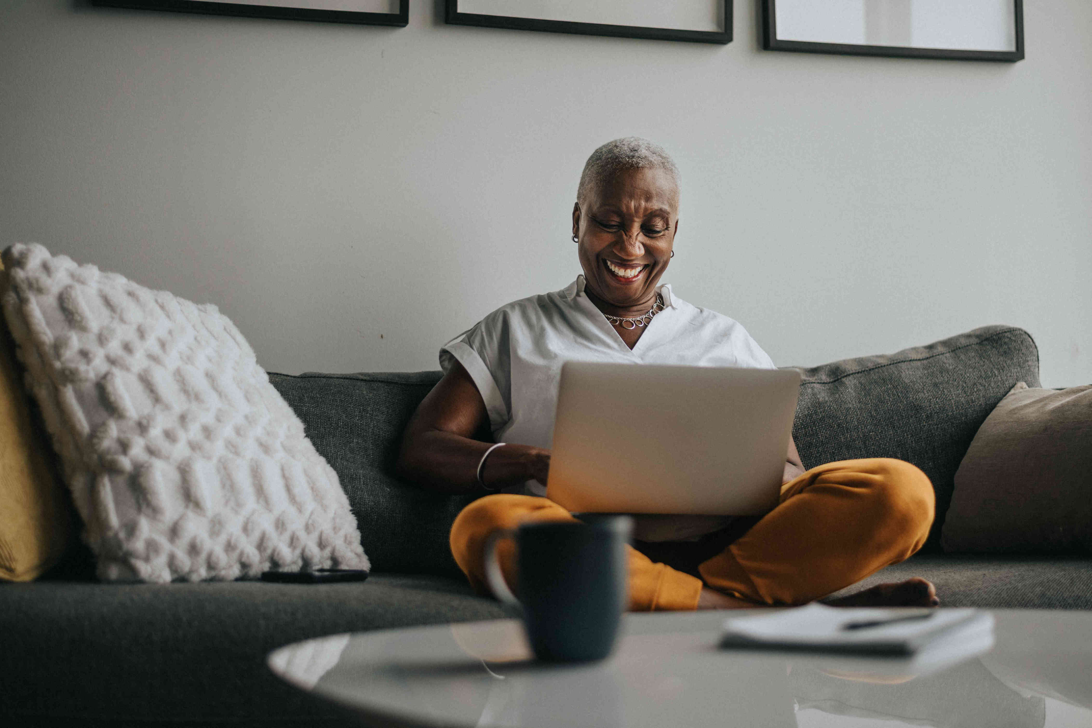 Top 8 Monthly Dividend ETFs for Consistent Income