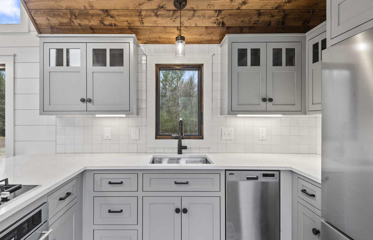 These adorable tiny homes on wheels can travel anywhere