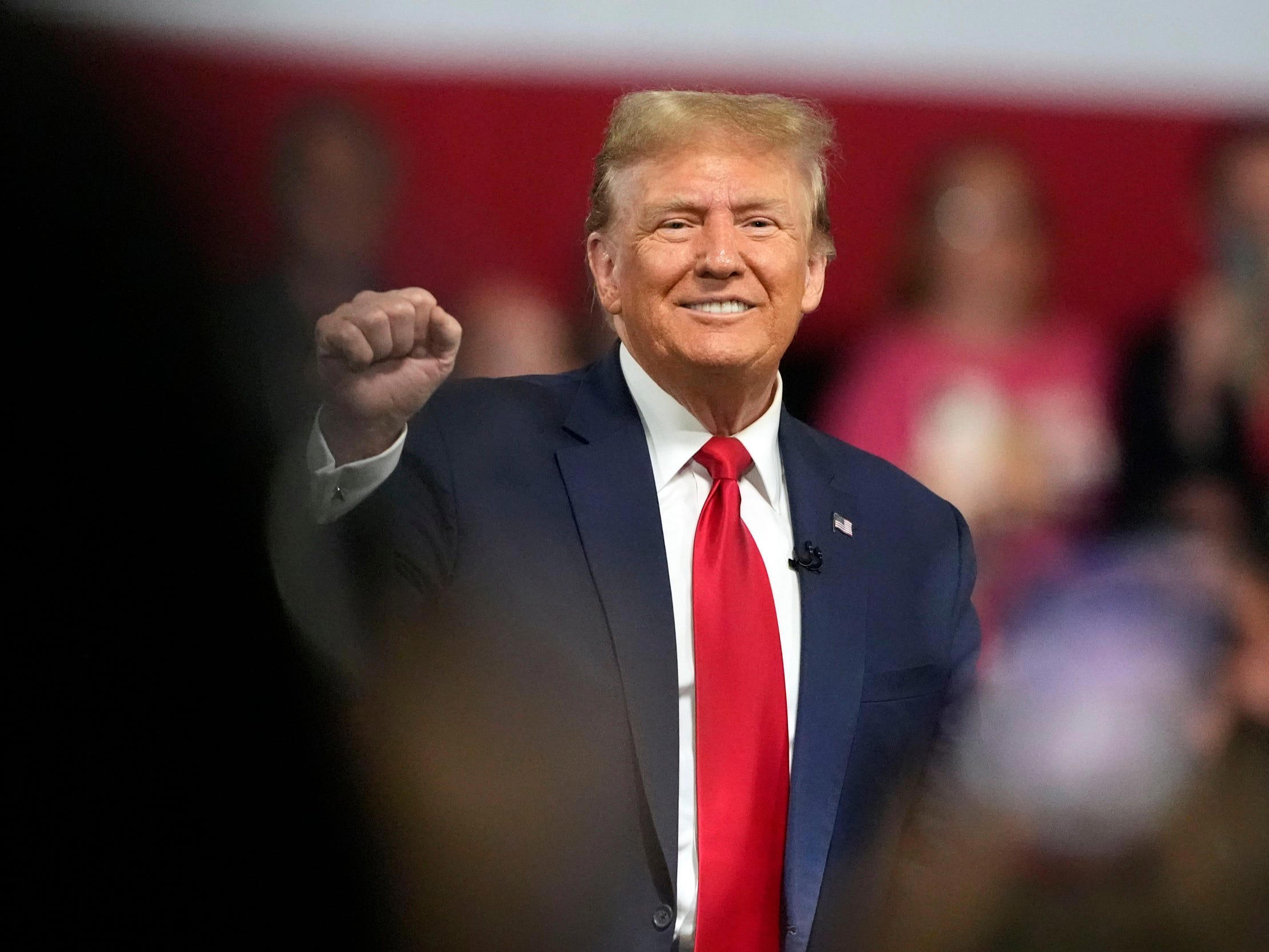 4 investing tips from Trump's 'Art of the Deal' that apply in 2025 ... 4 investing tips from Trump's 'Art of the Deal' that apply in 2025 ...